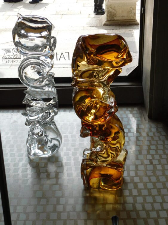 Anthony Douglas Cragg, el FAI presenta «Las formas del Vidrio ...